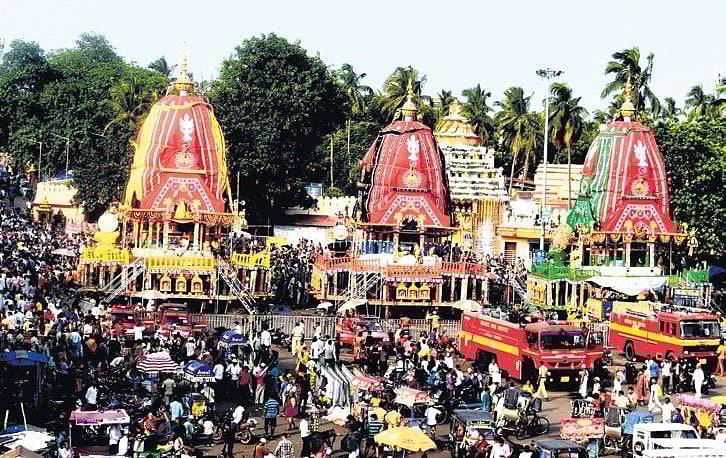 Rath Yatra: Lord Jagannath and Devi Subhadra reach Gundicha