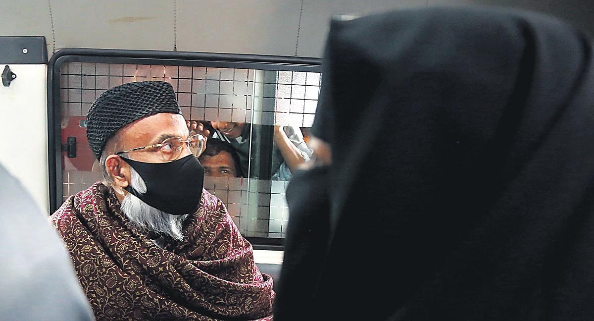 Abdul Nasar Madani still in hospital, People's Democratic Party demands better treatment