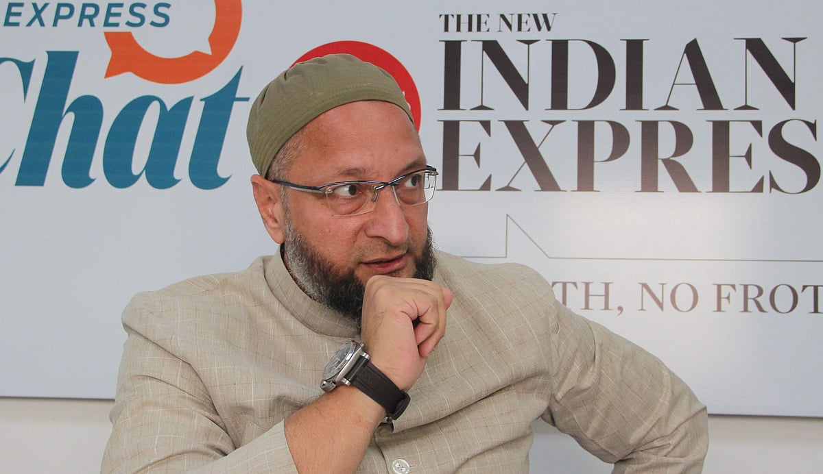Stones pelted at Owaisi’s house