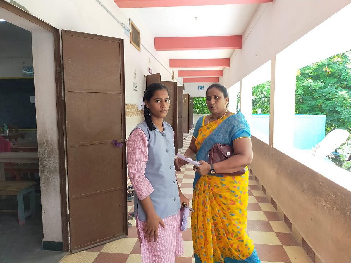 Teacher on scooter helps Class 10 girl in TN to reach exam centre on time