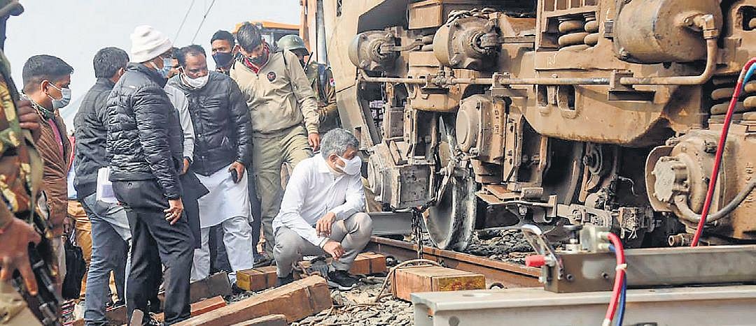 Only Coromandel Express was hit: Railway Board