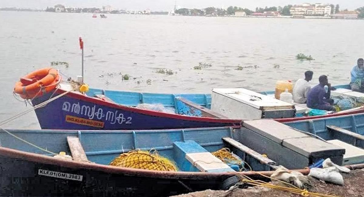 After trawl ban, fishing operations prohibited beyond territorial waters