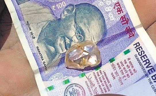 Hunt for ‘Rangu Rallu’ causes stir in Palnadu