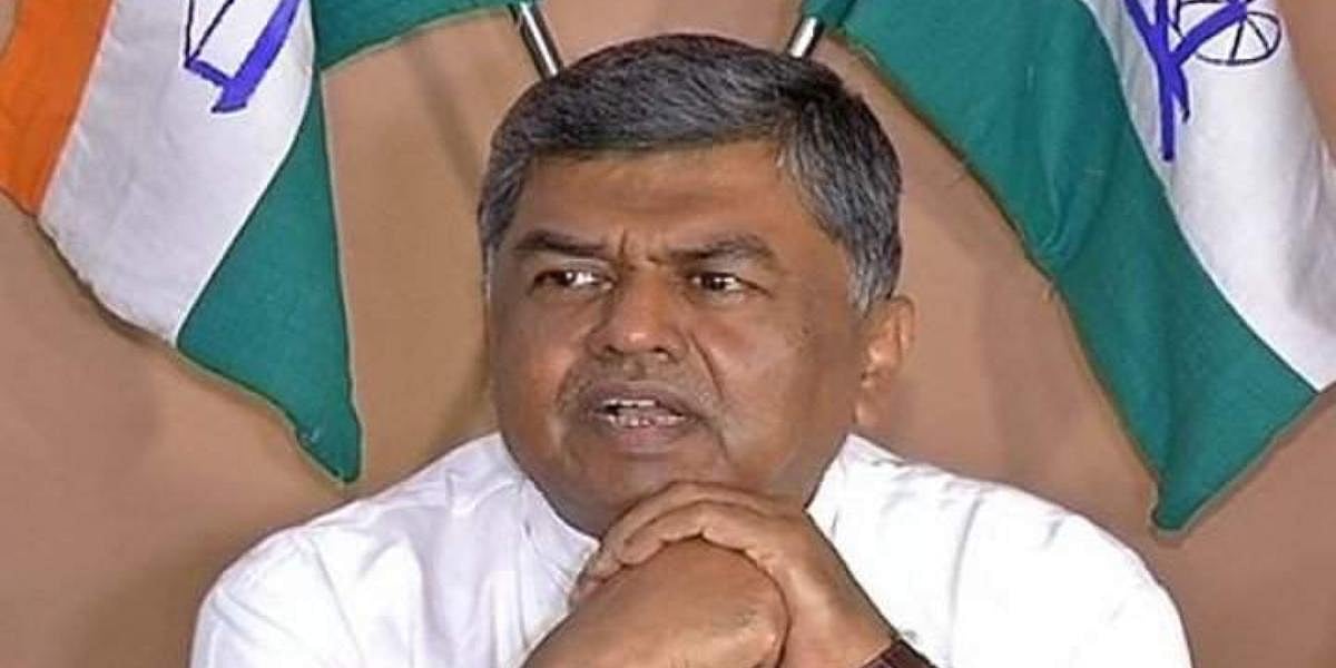 ‘Disgruntled’ Hariprasad embarks on Karnataka tour
