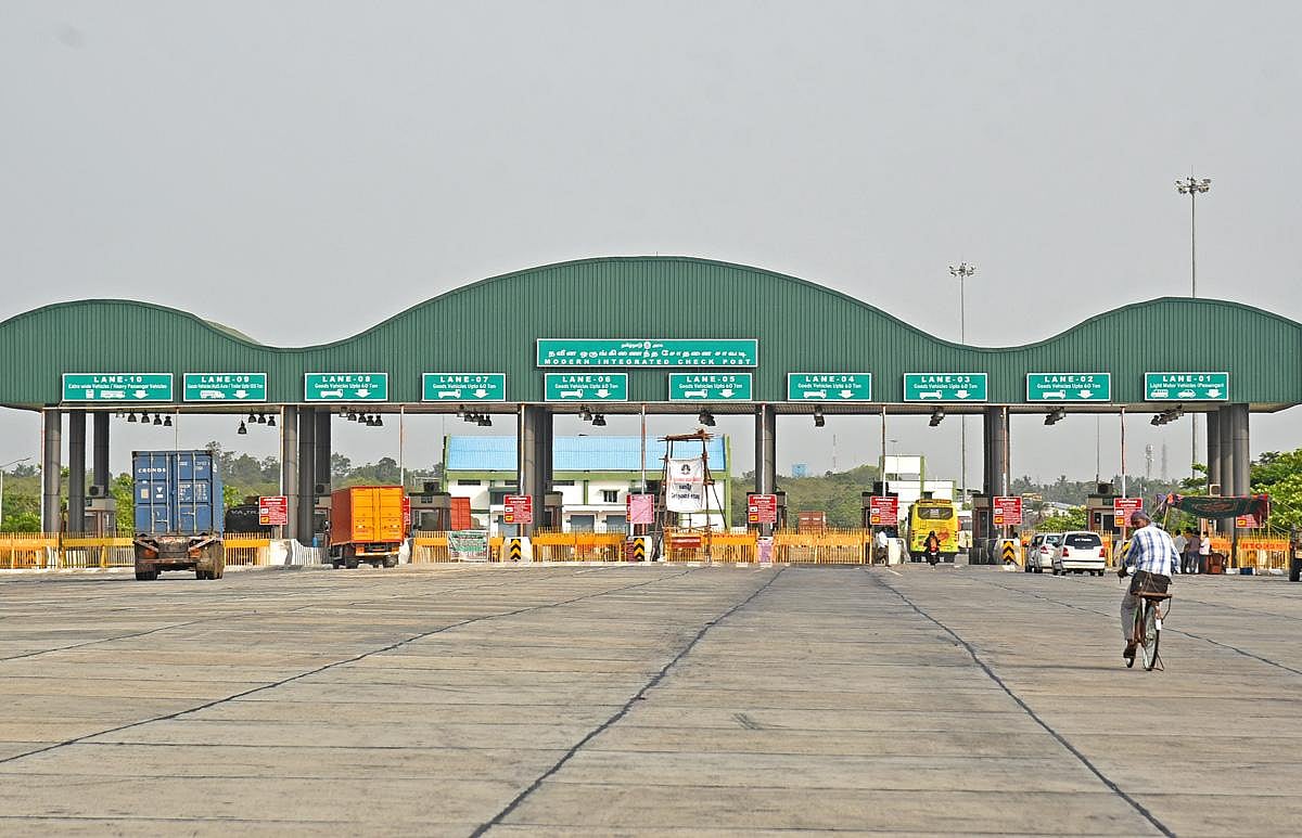 VIP cars ‘account for’ 53% vehicles at Paranur toll plaza: CAG report