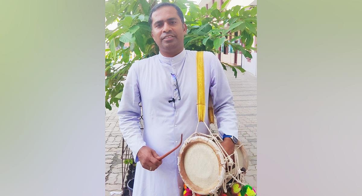 A Christian priest who transcends barriers of religious differences
