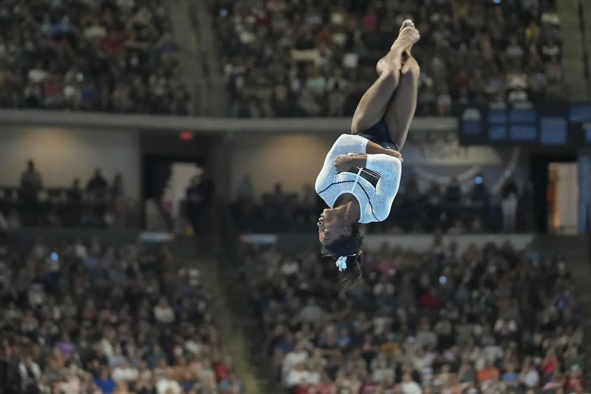 Simone Biles Dazzles In Her Return From A 2 Year Layoff To Dominate The