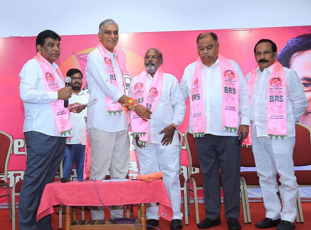 BRS is not a ‘slogan sarkar’ like others, it provides solutions, says Harish Rao