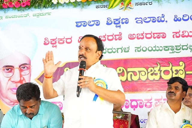 Vote out Modi govt for neglecting Karnataka: Minister D Sudhakar