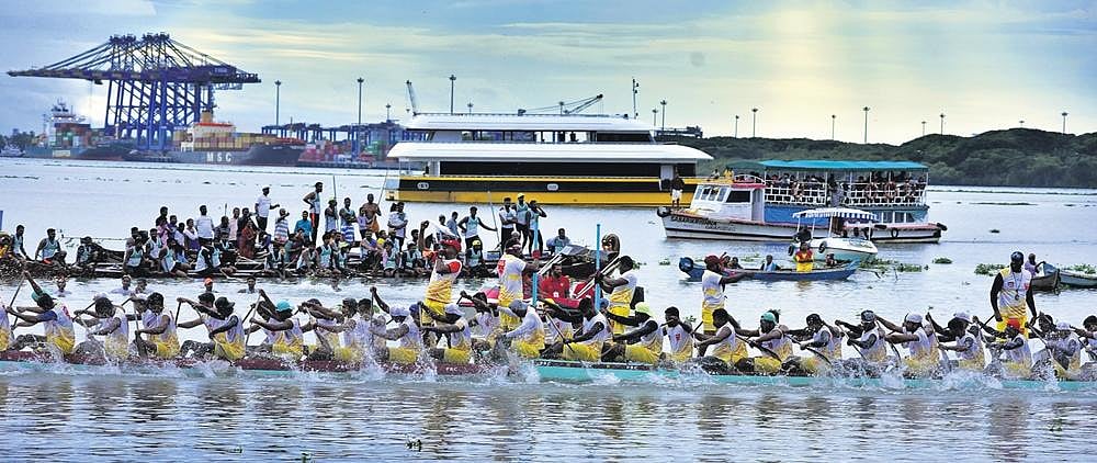 Veeyapuram chundan wins CBL inaugural race in Kerala