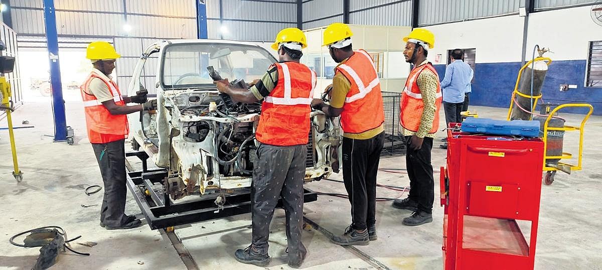 Registered Vehicle Scrapping Facility end commuters’ woes in Andhra Pradesh