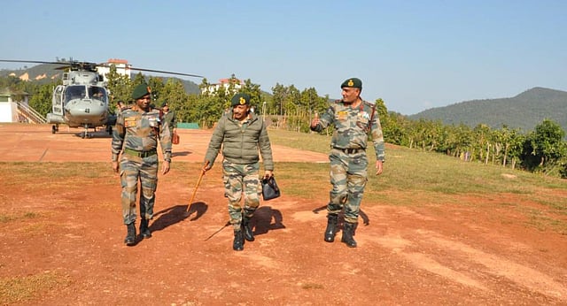 DG of Assam Rifles takes stock of security along Manipur borders ...