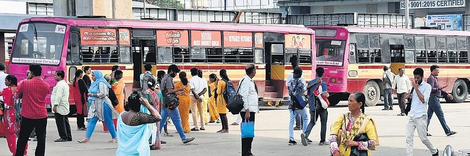 Bus strike failure, 95 per cent buses operational, claims Tamil Nadu govt