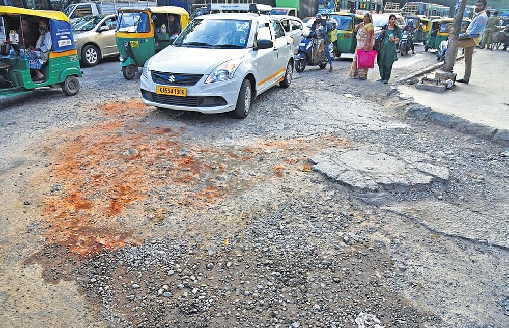 Bengaluru: A month after DKS’ order, SP Road still in a shambles