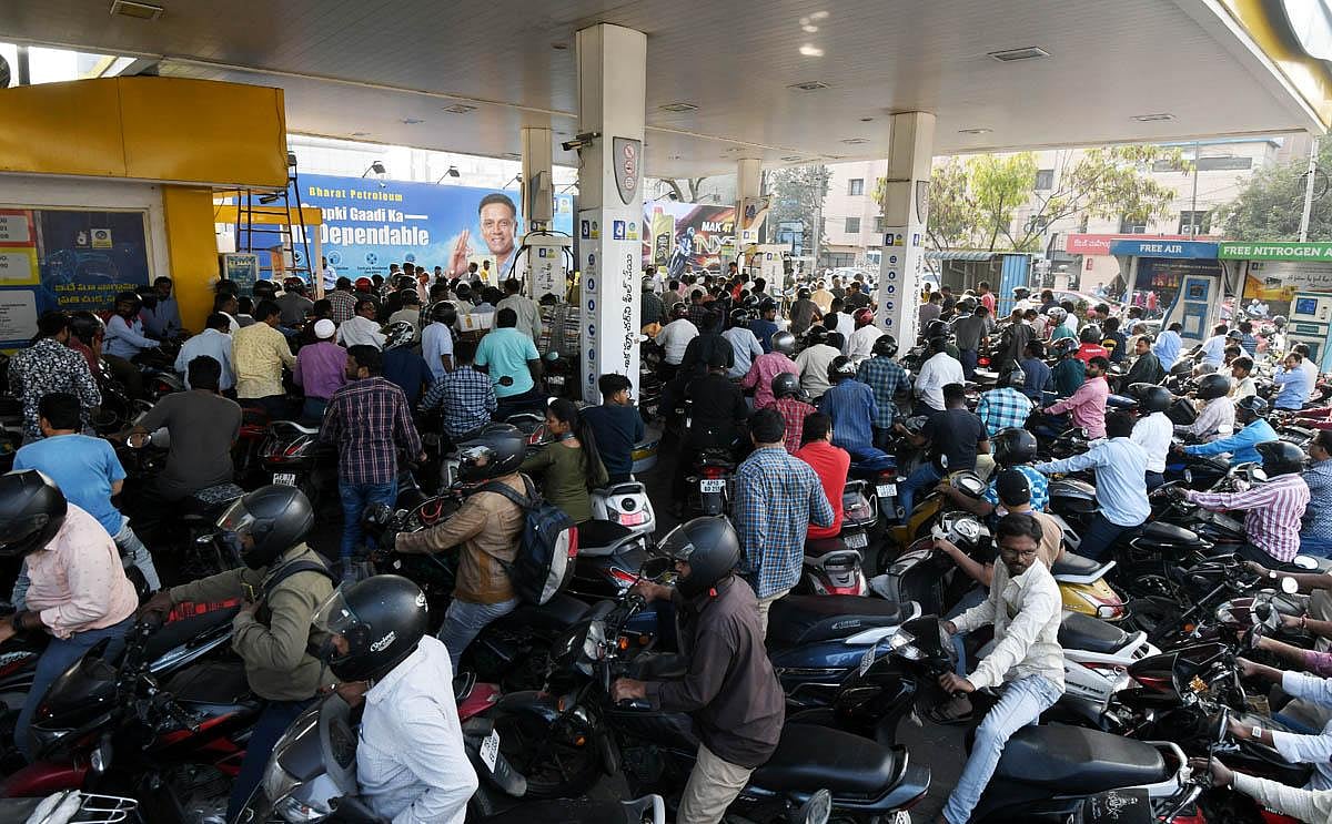Panic buying from petrol pumps fuels chaos in Hyderabad