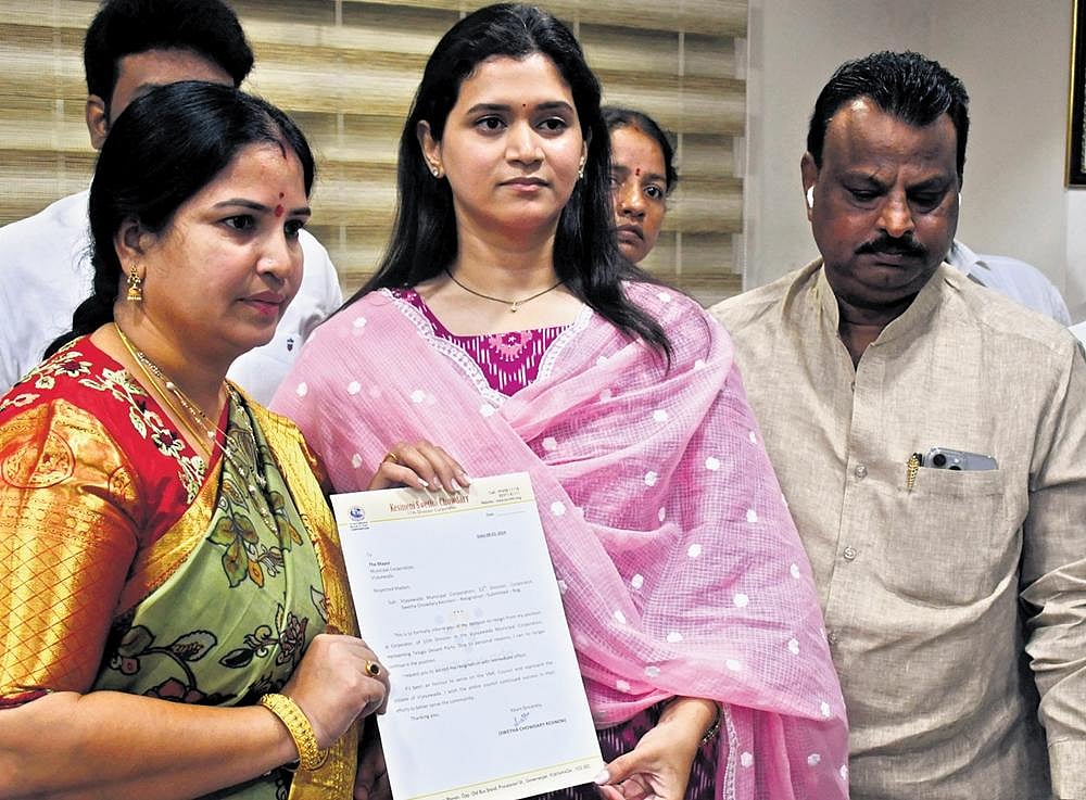 Kesineni Swetha quits corporator post, to resign from TDP membership soon