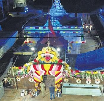‘Sharadiya Durga Puja’ begins, Shakti shrines decked up