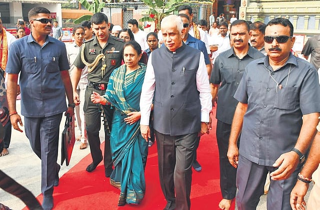 Over 50,000 devotees throng Indrakeeladri