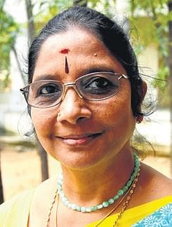 Usha Rani's Instagram, Twitter & Facebook on IDCrawl