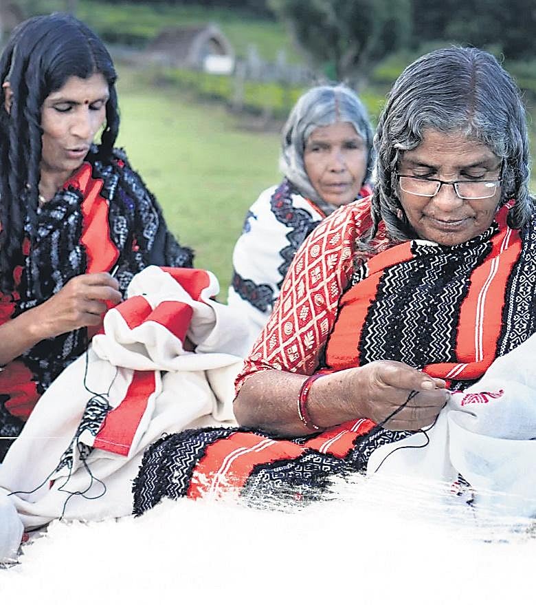 One Stich at a time ; Story of the Toda Embroidery – Oaklores