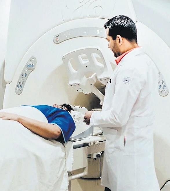 MRI: Imaging the human body, layer by layer