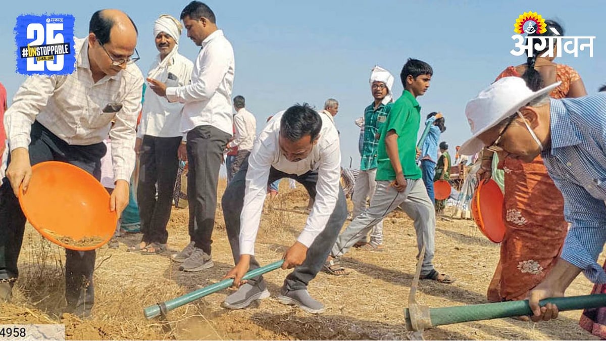 POCRA 2.0 । ‘पोकरा’अंतर्गत जांब खुर्दमध्ये श्रमदानातून समतल चर खोदकाम ...