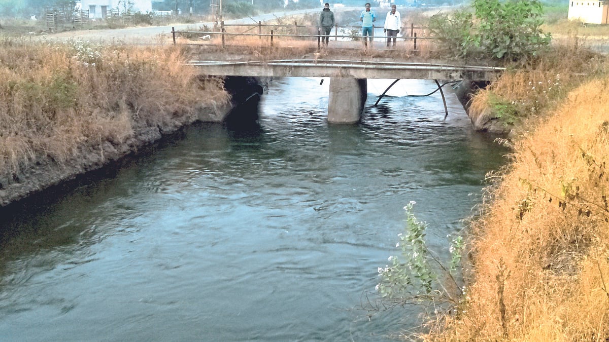 चास-कमान धरणातून रब्बीसाठी पहिले आवर्तन सोडले । Chas Kaman Dam | Rabi ...
