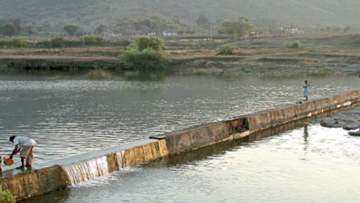 Nandurbar Water Stock News | तळोद्यात २५ कोटींचे साठवण बंधारे | 25 ...