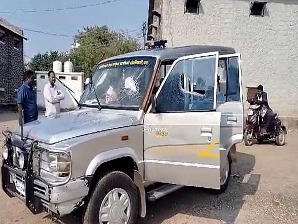 Drought condition : दुष्काळ याद्यांतील घोळा शेतकरी संतप्त ; जतच्या ...
