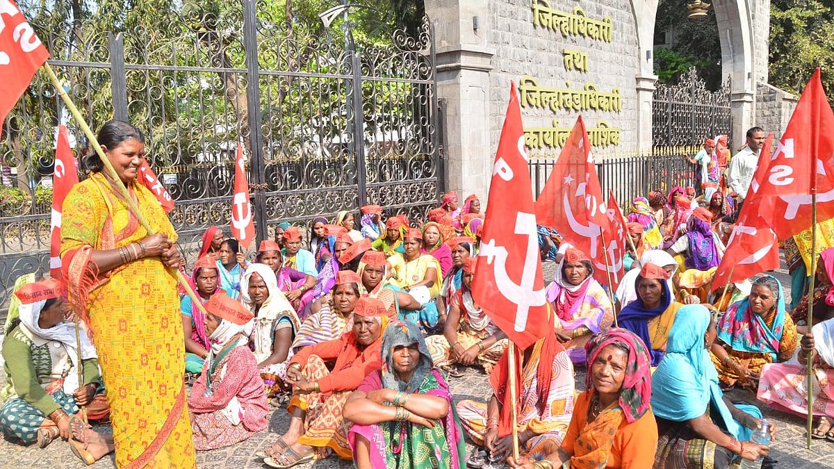 CPM Tribal Protest | 'माकप'ने धुडकावले राज्य सरकारचे आश्वासन, शेतकरी ...