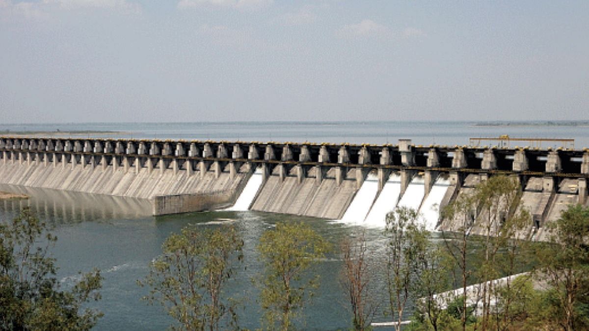 Dam Water Storage | भीमा खोऱ्यातील २६ धरणांमध्ये ५५ टीएमसीच पाणी | Only ...
