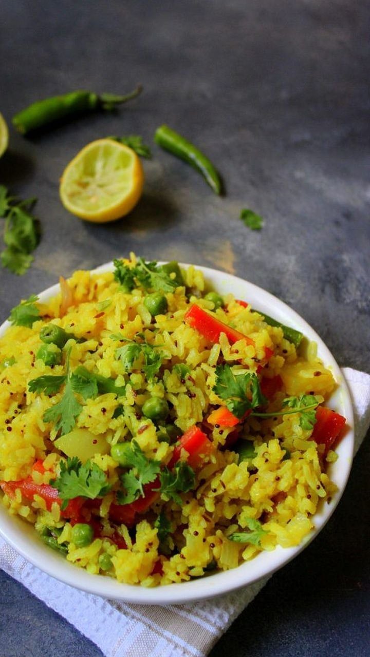 Poha Benefits । नाश्त्यामध्ये पोहे आवडत नाही ; जाणून घ्या जबरदस्त फायदे ...