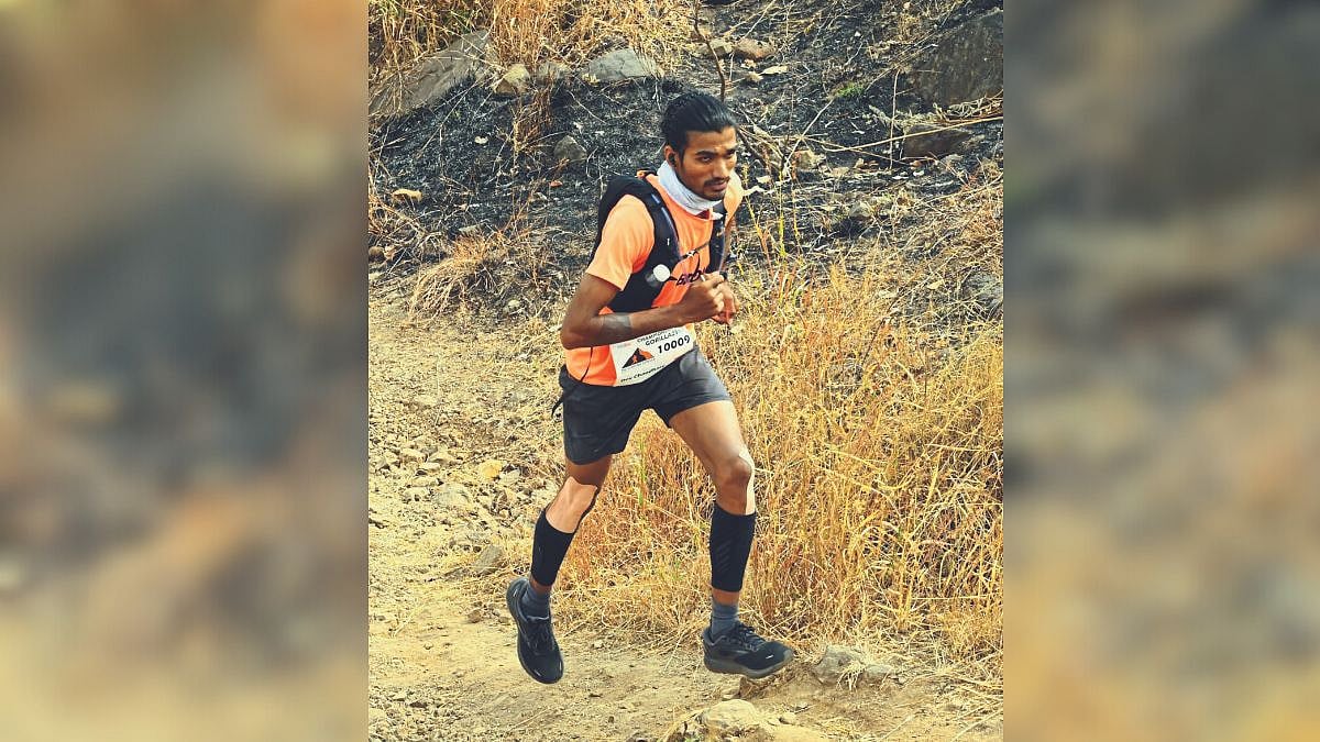 Success Story | डोंगरमाळ, खाचखळग्यातून धावतोय शेतकरीपुत्र देव | Success Story of Ultra Marathon ...