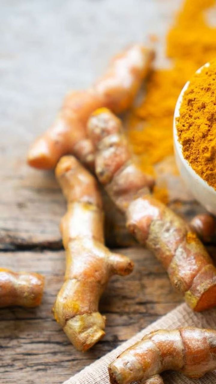 Ambe Halad : आजीबाईच्या बटव्यातील आंबेहळद कशी आहे गुणकारी?|Medicinal ...