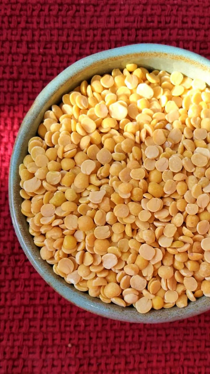 Eating Tur Dal : तूरीच्या डाळीने पित्त होत नाहीतर पित्त शमवण्याची ताकद ...