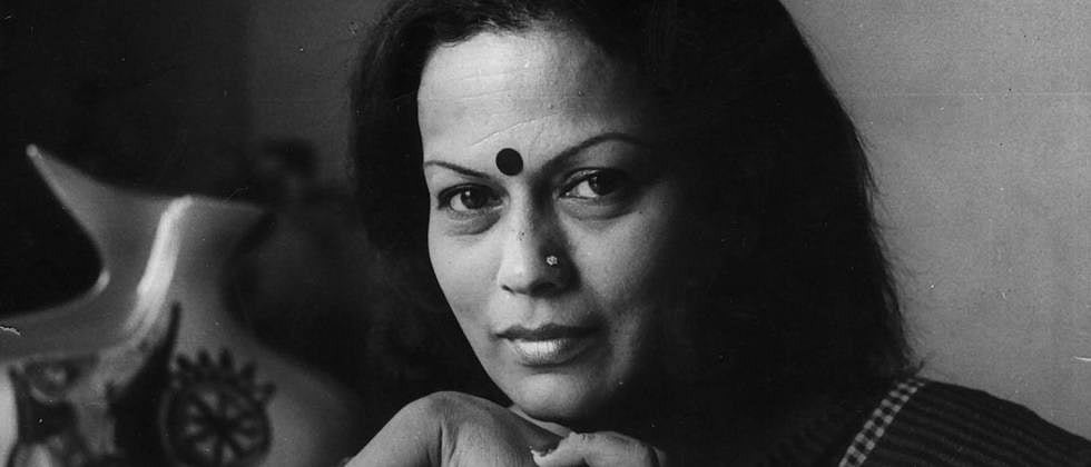 ज्येष्ठ अभिनेत्री लालन सारंग यांचे निधन