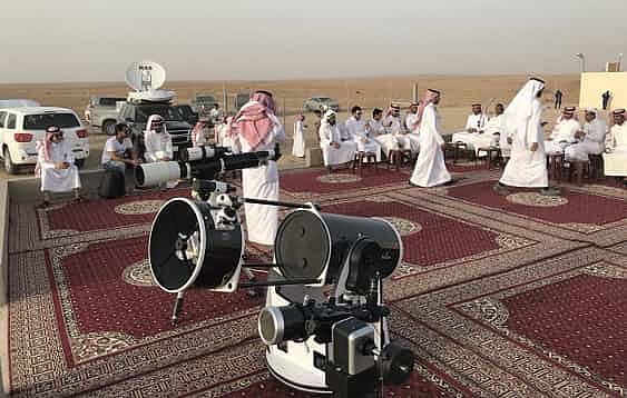 Age-Old Moon Sighting Tradition Observed in Saudi Arabia as Ramadan ...