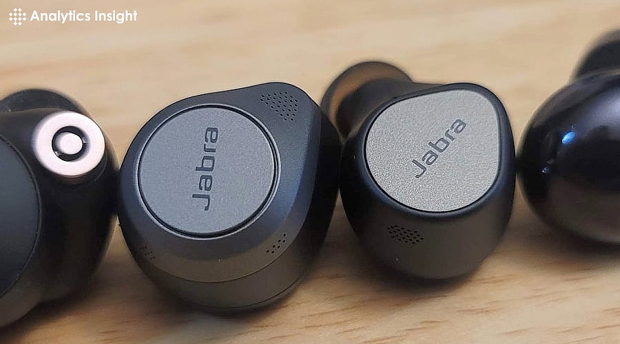 Best Headphones and Earbuds in 2025: Deals and Recommendations