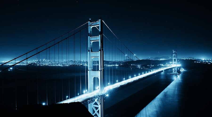 Building Bridges with Technology: Mastering the Art of Tech Conversations