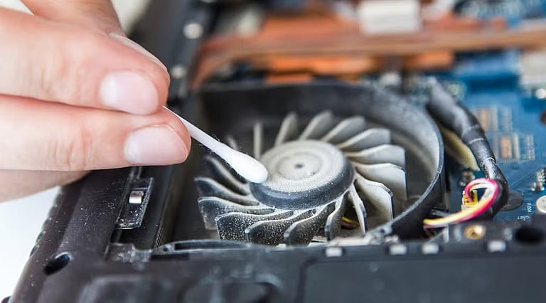 Clean Your Laptop Without Any Damage: Expert Tips