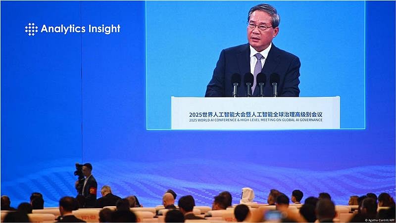 China’s Premier Li Qiang Calls for Global AI Cooperation at WAIC 2025