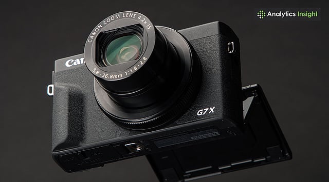 2025’s Top Digital Cameras with Built-in Flash