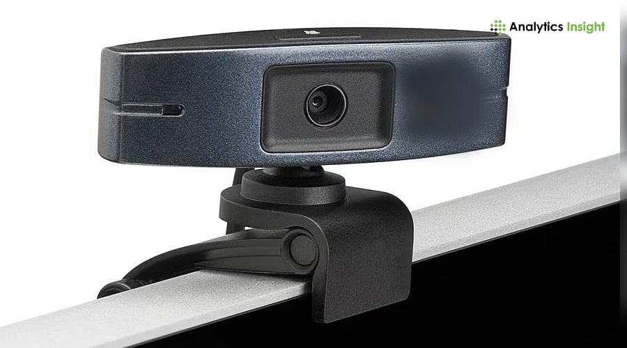 How to Connect and Set Up a Webcam on a PC or Laptop