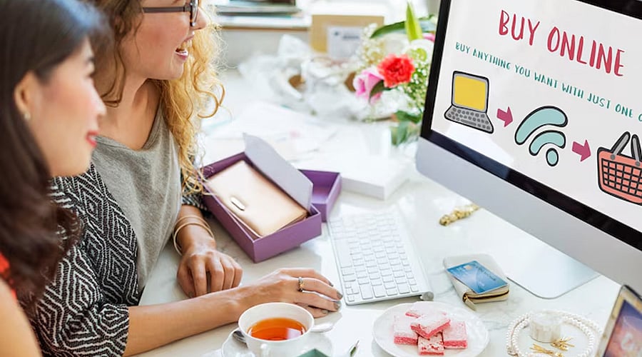 The Global Impact of E-Commerce on Traditional Retail