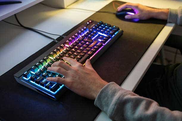 Innovative Gaming Keyboards and Mice for Competitive Play