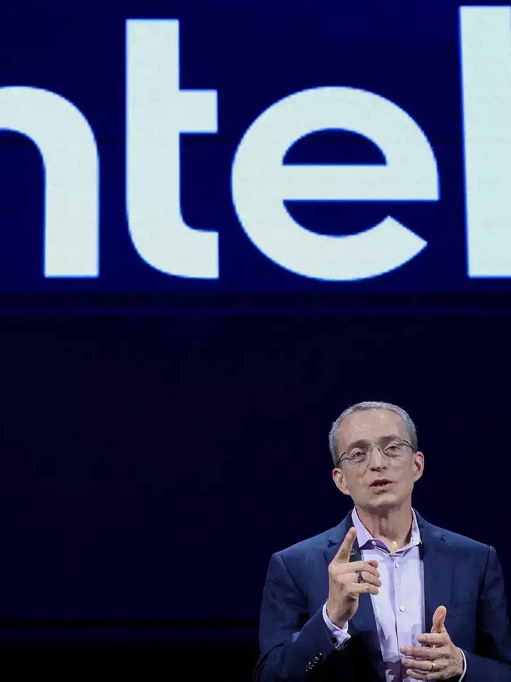Intel Acquires Another ASML High NA Tool, Says CEO