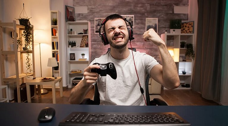 Balancing Real Life and Online Gaming: Tips for Gamers