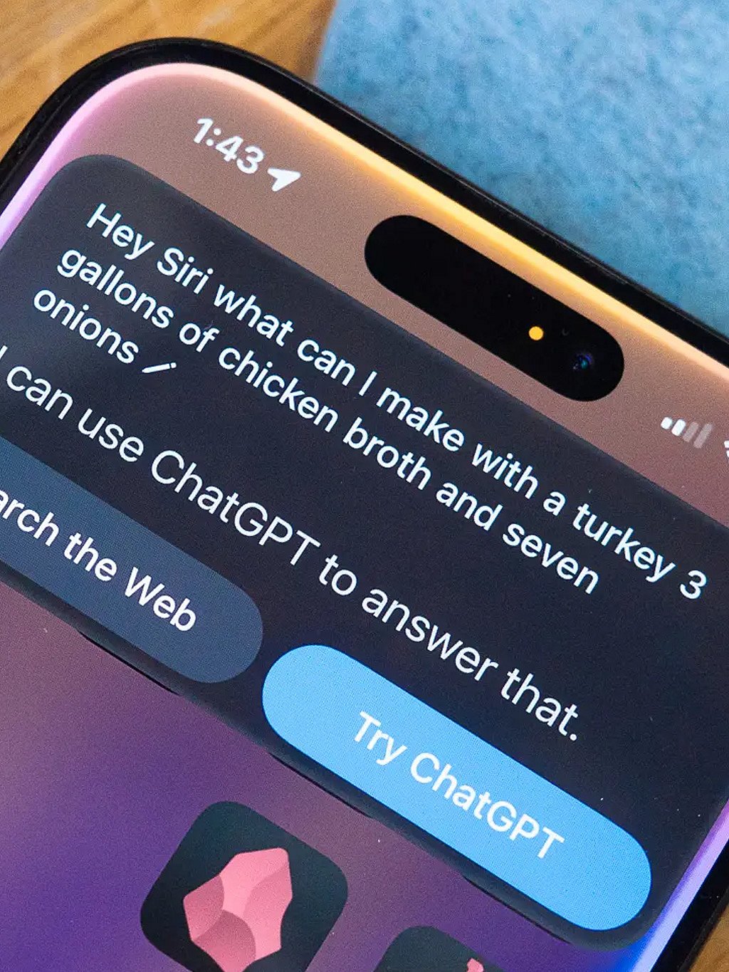 Siri’s New AI Features in iOS 18.2