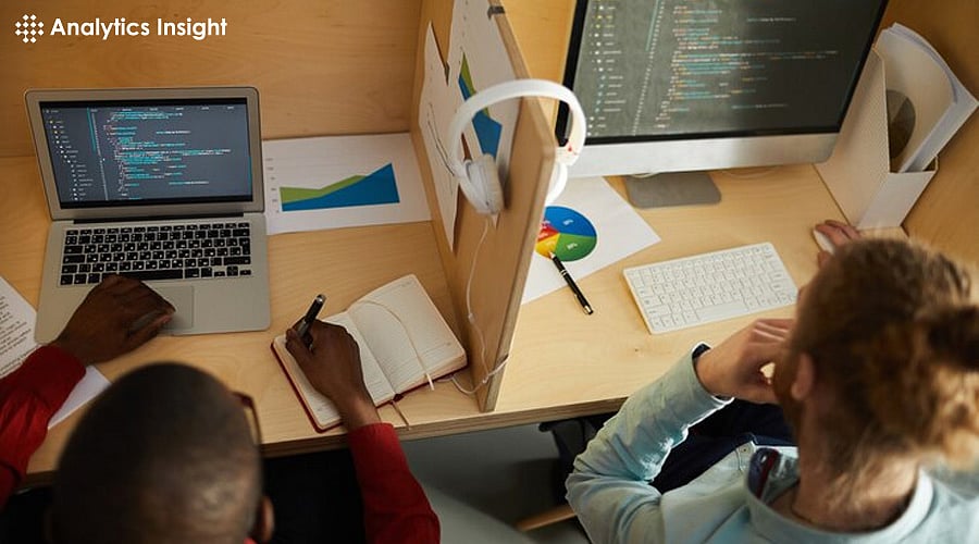 Code Crackdown: Must-Learn Programming Languages of 2025