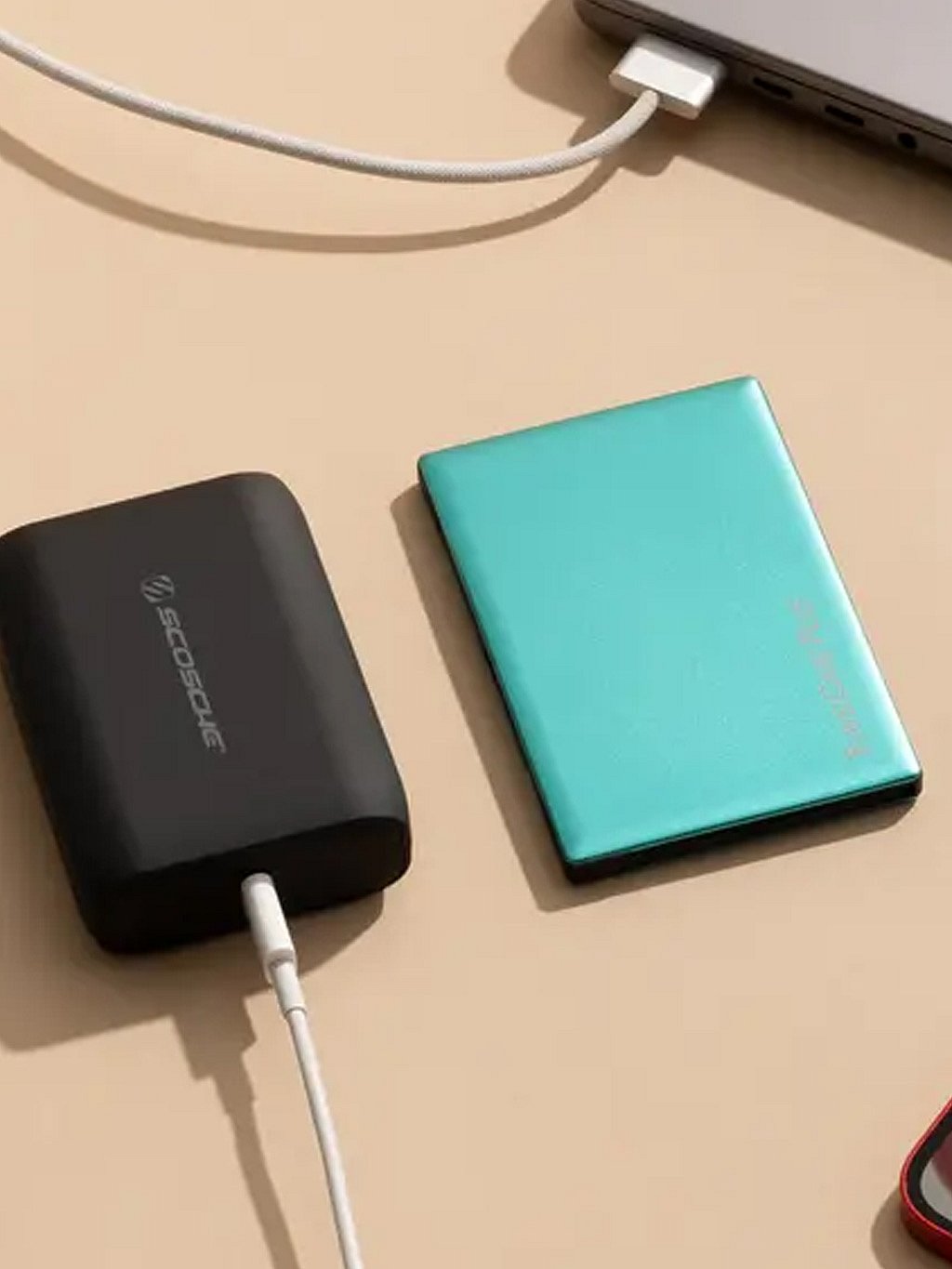 Best Mini Power Banks for Travelers in 2025
